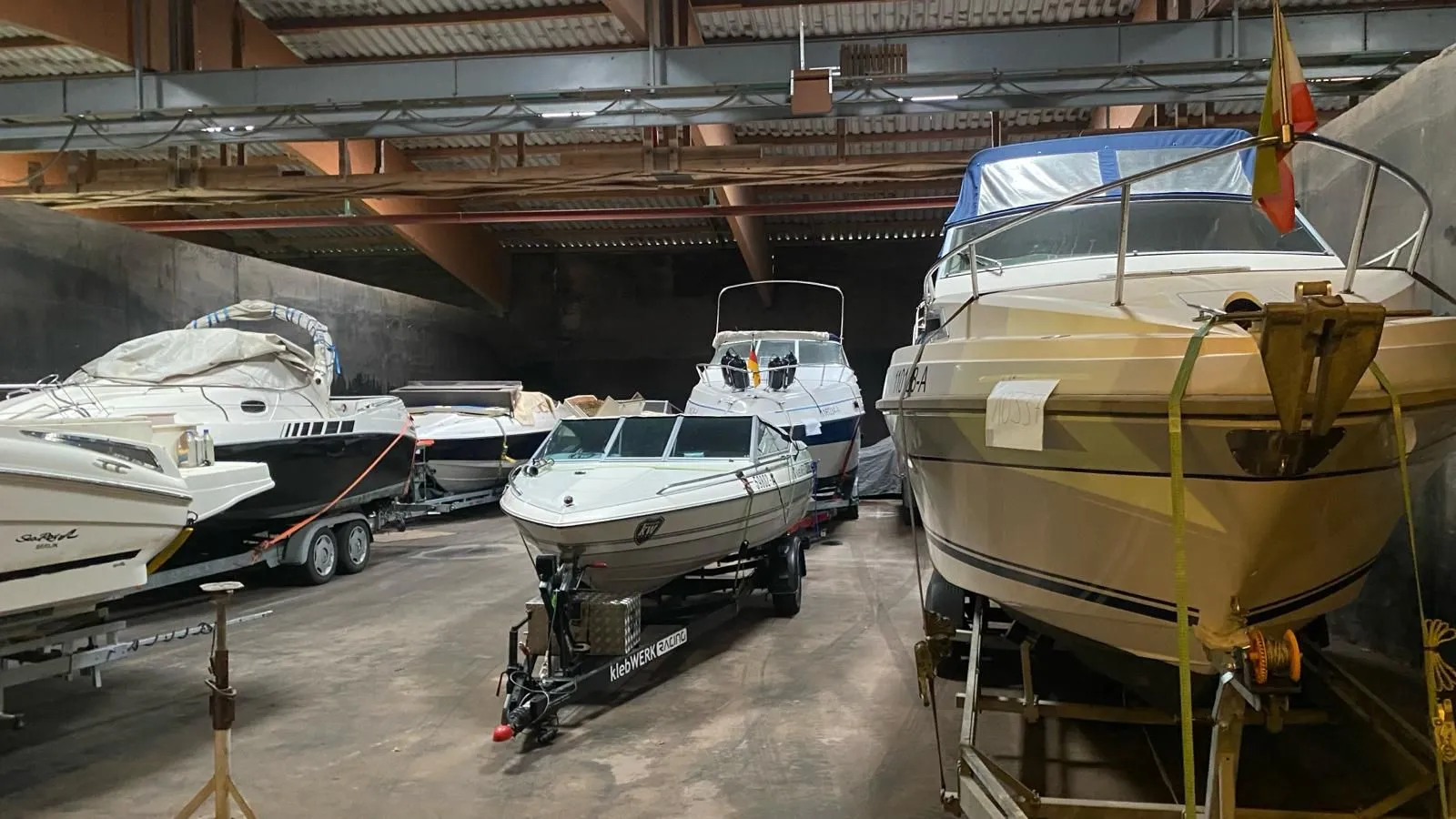 Der Bootsdoktor - Profi für Boot, Yacht- und Schiff - Motorboote ...